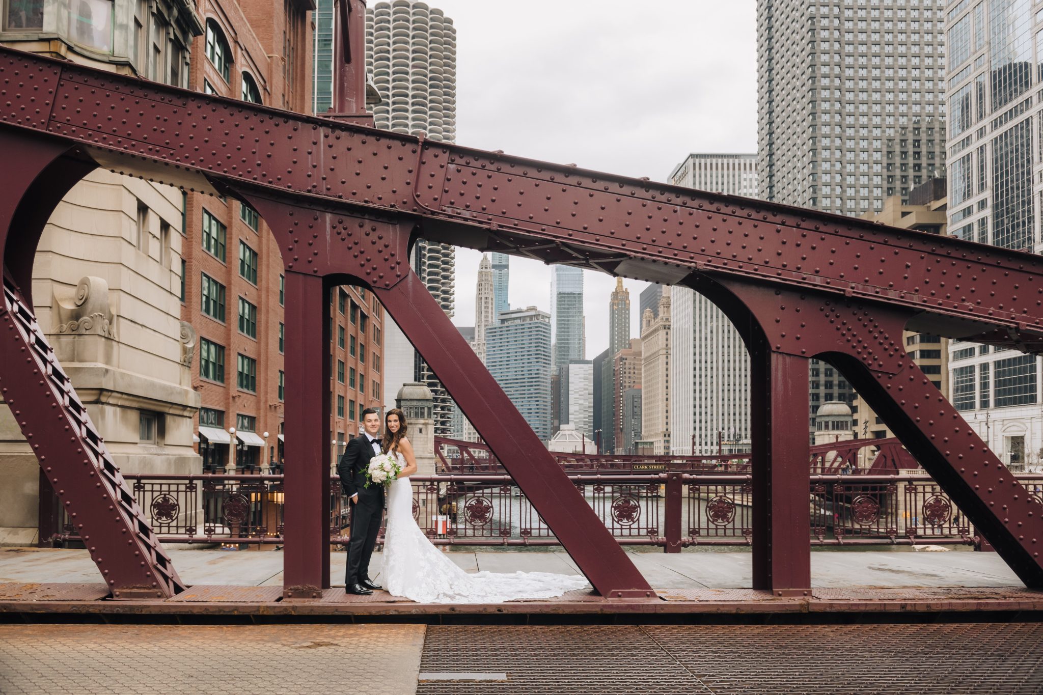 Hillary and George's Classic Chicago Wedding with a Southern and Greek ...