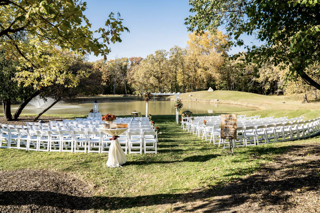 Oak Brook Manor - Chicago Style Weddings